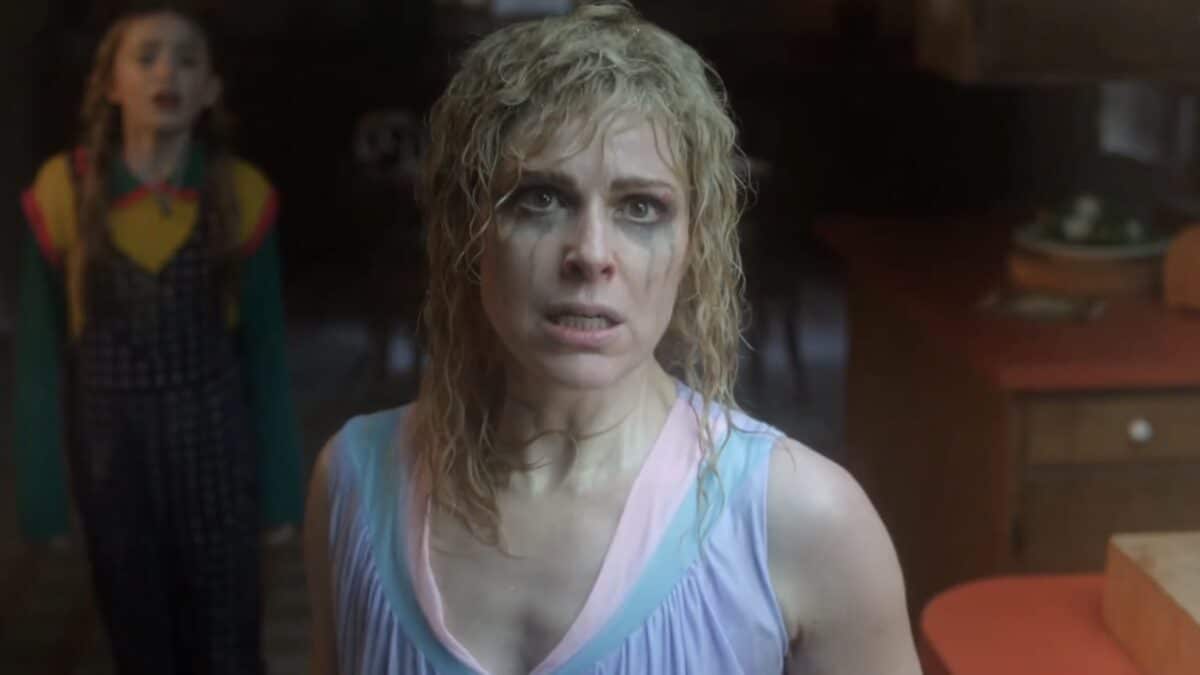 Character Journey: The Redemption of Karen Wheeler in Stranger Things ...