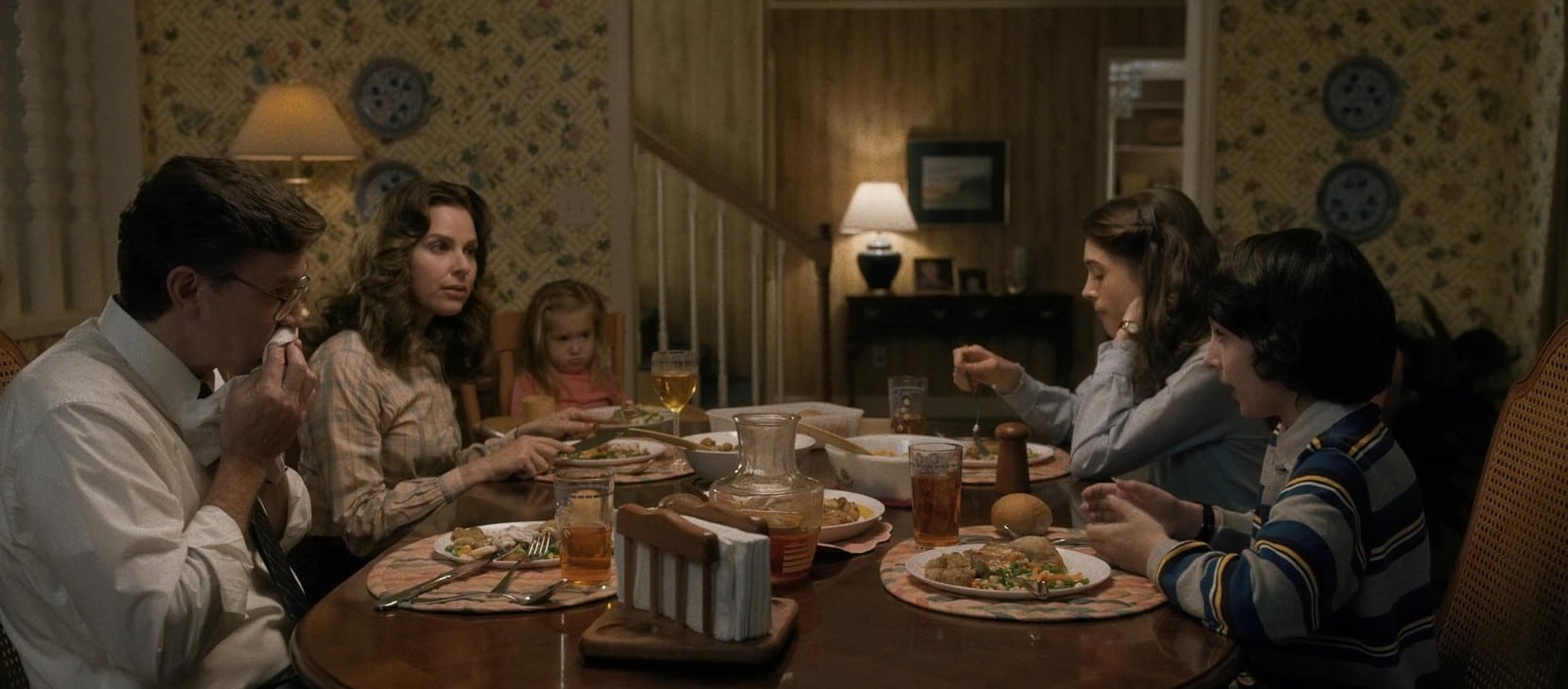 Character Journey: The Redemption of Karen Wheeler in Stranger Things ...